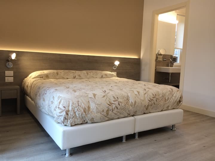 Divina Bb - Верона