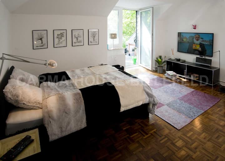 Apartment No. 2 In City Villa With Car Park - Bielefeld