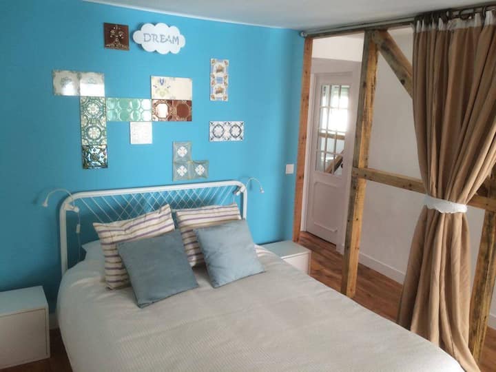 The 29th Apartmind - Portela
