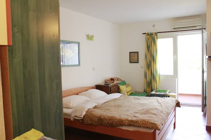 Luka Apartment 3 - Budva