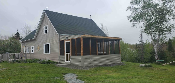 Private Home With All Amenities In Linwood - Nova Scotia