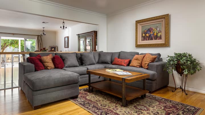 Enchanted Garden! The Perfect Getaway - Burbank, CA