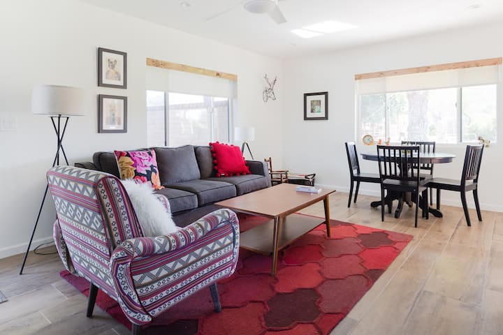 Private, Spacious, Desert View On 1.5 Acres! - Paradise Valley, AZ
