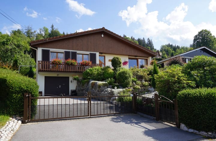 Grande Maison De Famille Au Bord Du Lac - Gérardmer