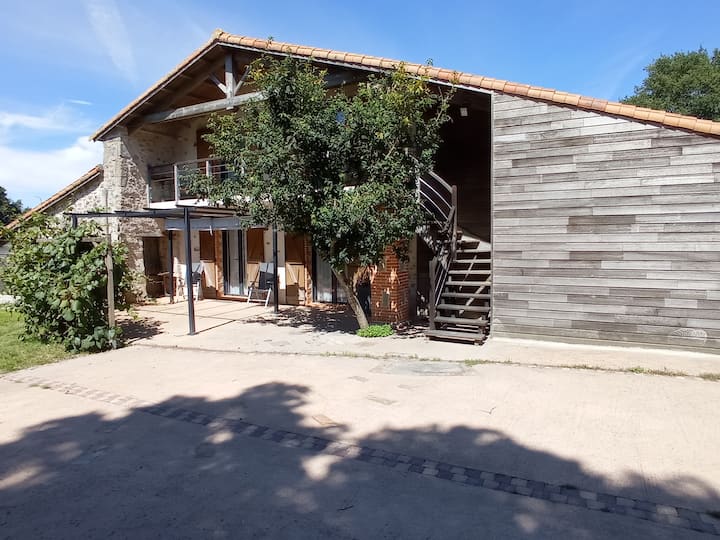 "La Grange Des Amazones" - Piscine, Spa & Campagne - Aizenay