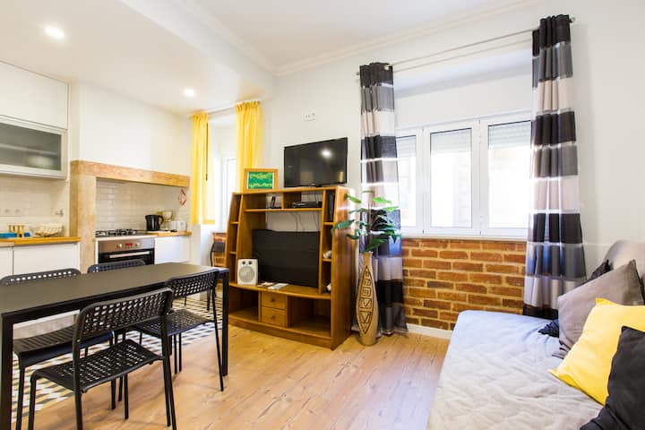 Lisbon Stories Beauty And Charm - Lisbonne