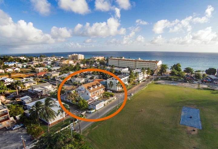 Sun N' Sea Apartments (C) - Bridgetown