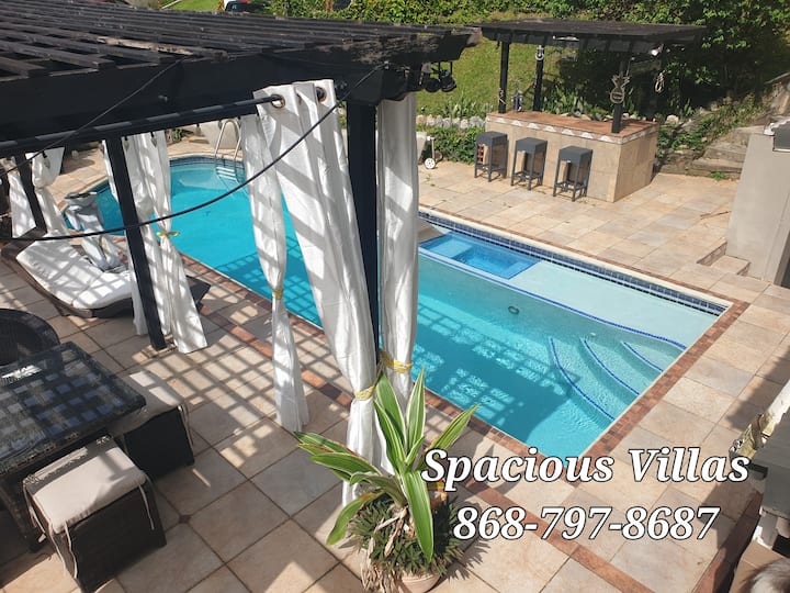 Spacious 5 Bedroom Ac Luxurious Villa With Pool - Port of Spain