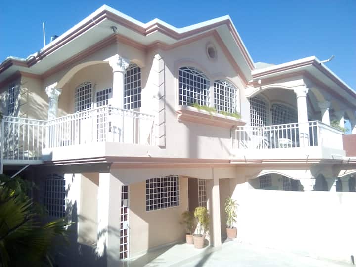 3 Bdr Apart:wifi-tv-ac-fridge-nearairport-security - Puerto Príncipe