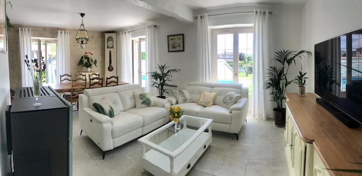 Rare, Maison Avec Piscine Et Tennis Dans Agen - Agen