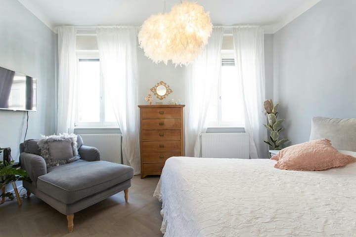 Dragon Bridge-central District Apartment - Ljubljana