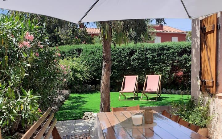 Jolie Petite Maison à 5 Min à Pied De La Mer - Fréjus