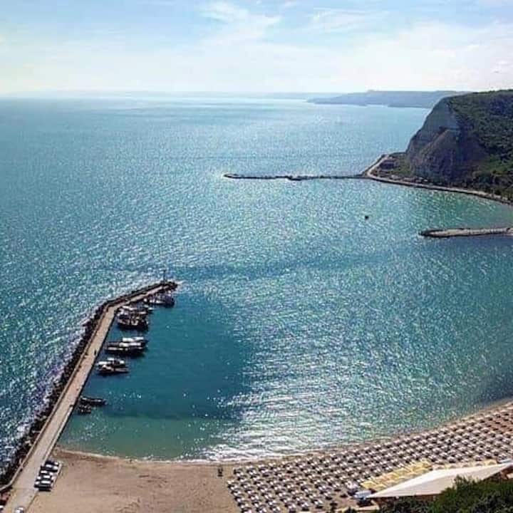 The Seaview Penthouse In Karia - Kavarna