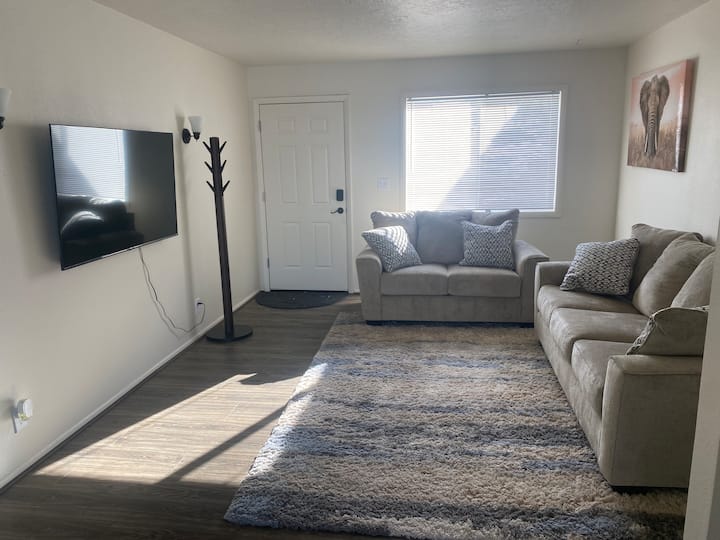 4 Bedroom With Great View! - Pocatello, ID