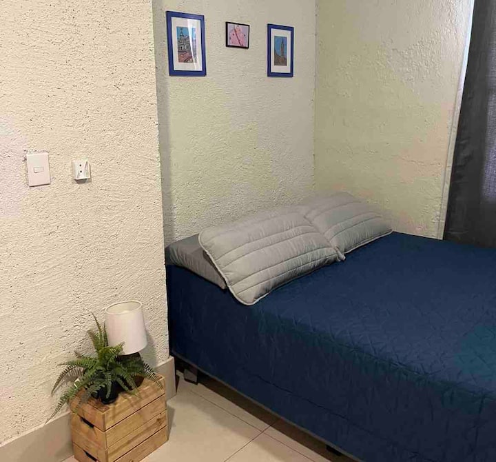 Departamento J Privado Y Amueblado Centro Mty “J” - Monterrey