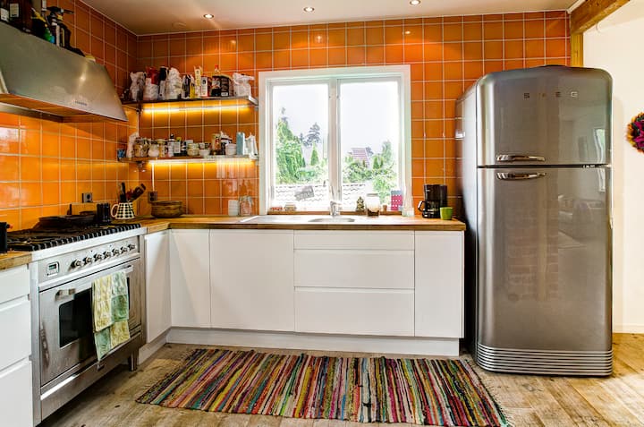 Amazing, Child Friendly House With Large Garden - Stockholm