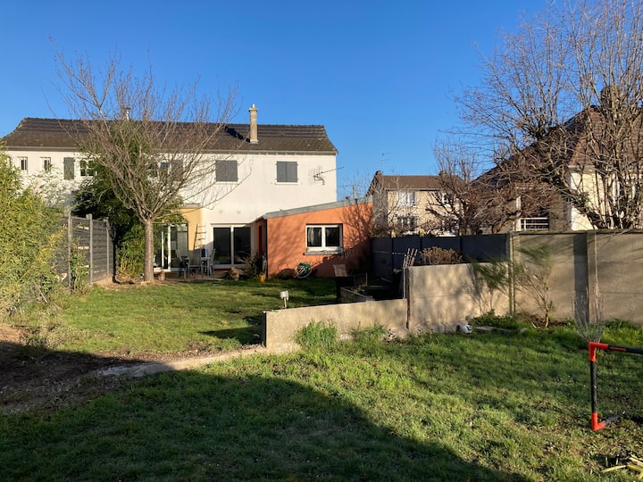 Grande Maison (4 Ch 10 Couchages) Paris 25 Mn - Les Mureaux