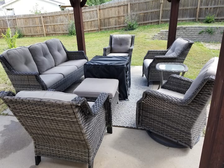 Four Bdr Home In Cheyenne With Gazebo/fire Table - Cheyenne, WY