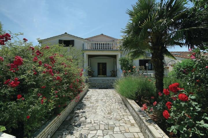 Spacious Family Apartment In Musalež Near Poreč - Vrsar