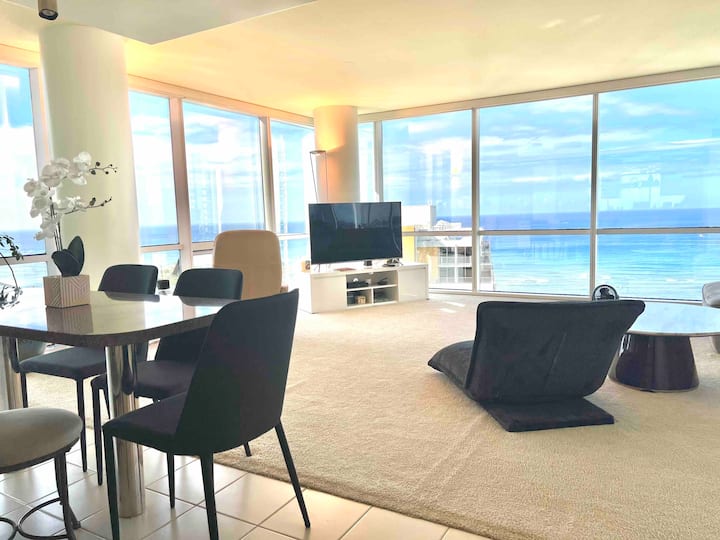 2br2bath 1618ft W220 Degree Ocean & Diamd Hd Vie - Honolulu, HI