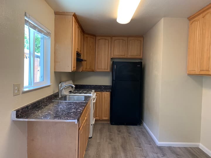 Beautiful 3/1.5 Townhouse Style Home - Morgan Hill, CA