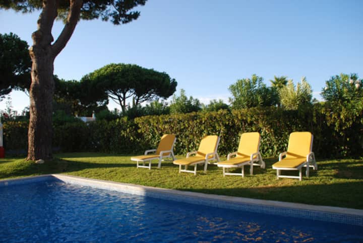 Beautiful Vilamoura Villa Near Golf - Vilamoura