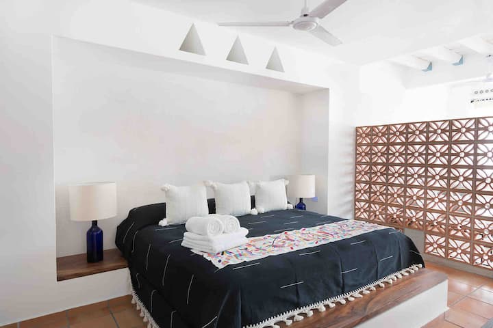 Condob- Studio 2blocks From Beach Near Malecón - Puerto Vallarta