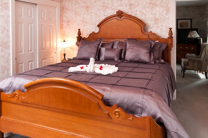 Rose Suite - Newport, RI