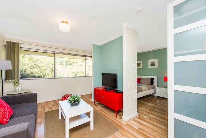 Staywest Shenton Park R46 - Super Stylish Studio - Perth