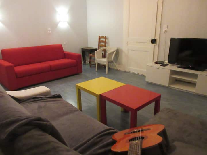 Appartement Bien éQuipé Proche Centre Ville - ibis Pontarlier