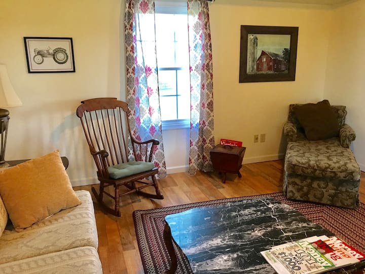 Relax And Enjoy A Quiet,  Country Get-away At Lucky Star Farm! - Culpeper, VA