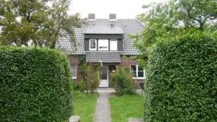 10-14 Pers. Ferienhaus, 90m Zum Deich, Alleinlage - Wangerooge