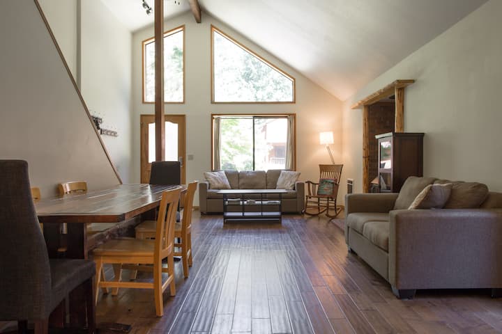 Family Friendly, Short Drive To The Mountain. - Oregon