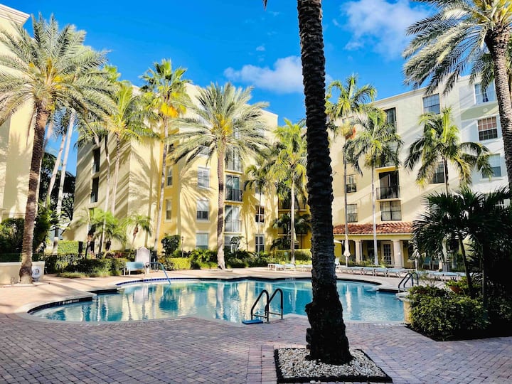 Great Condo Courtyards City Place West Palm Beach - West Palm Beach, FL