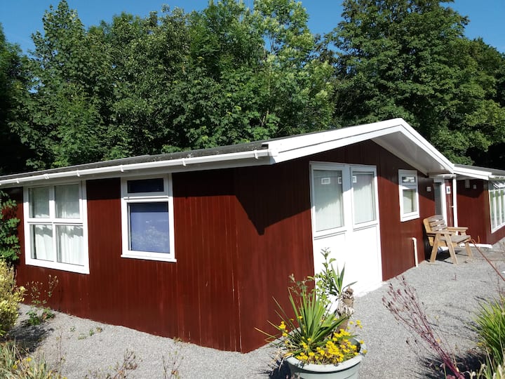 Woodside Lodge - Carmarthen