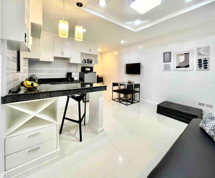 Cozy Unit 1a - Topmanila Property Rentals - Taytay