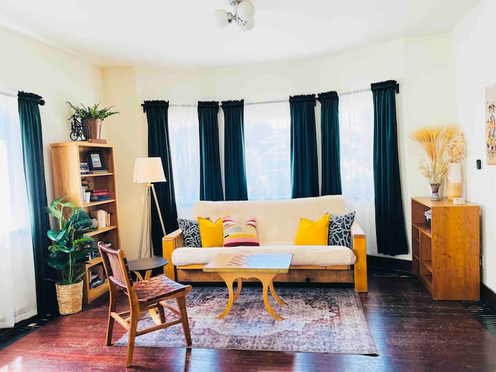 Bright Friendly Home- Alberta Arts - Portland, OR