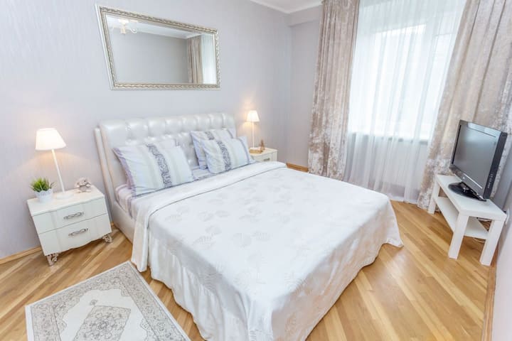 3 Room Apartment On Kuibisheva Str., 69, Centre! - Minsk