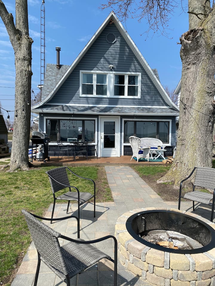 Lake Erie Vacation Rentals & Homes | Airbnb