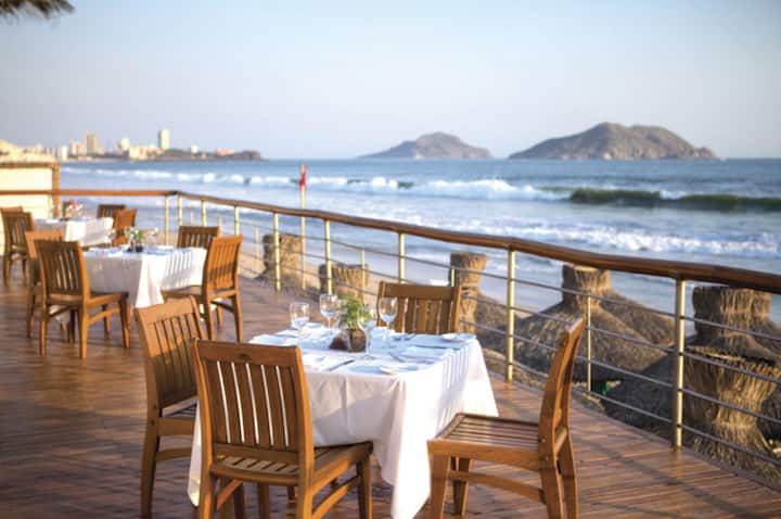 5 Starts Resort In Mazatlan - Mazatlán