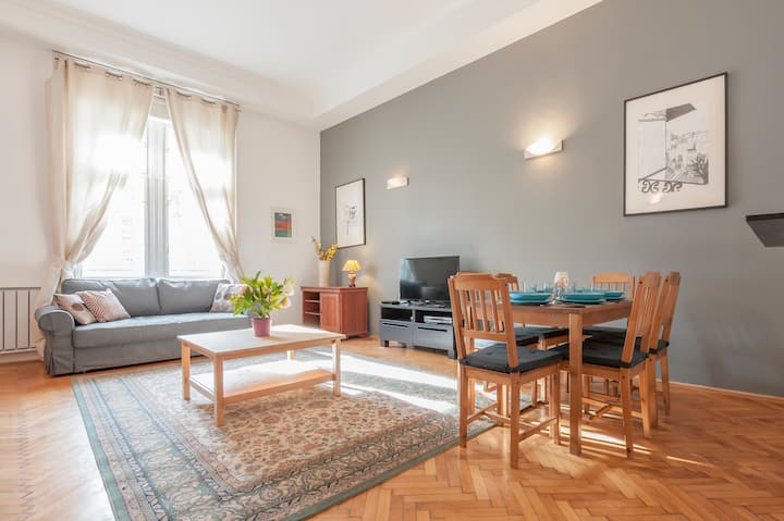 Apartment In The Heart Of The City - Budapest