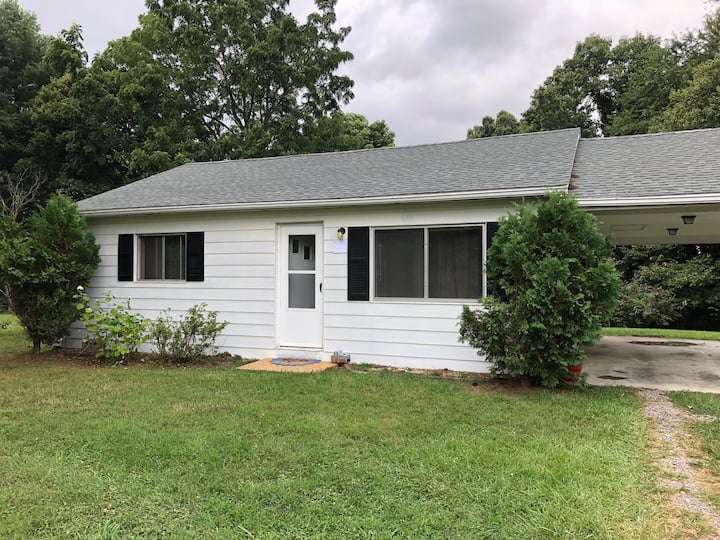 Private Home - Close To Vt! - Blacksburg, VA