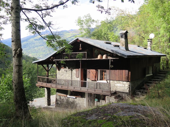 Rustic Hideaway Ski Chalet - Sainte-Foy-Tarentaise