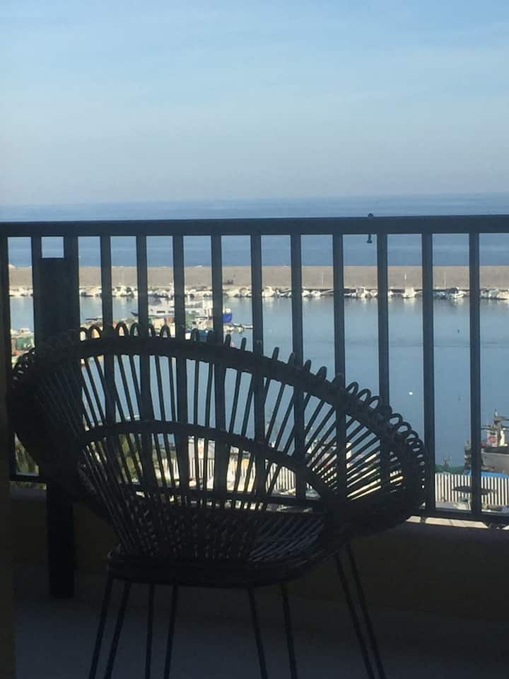 Beach Front New Renovated Apartment With Wifi!! - Fuengirola