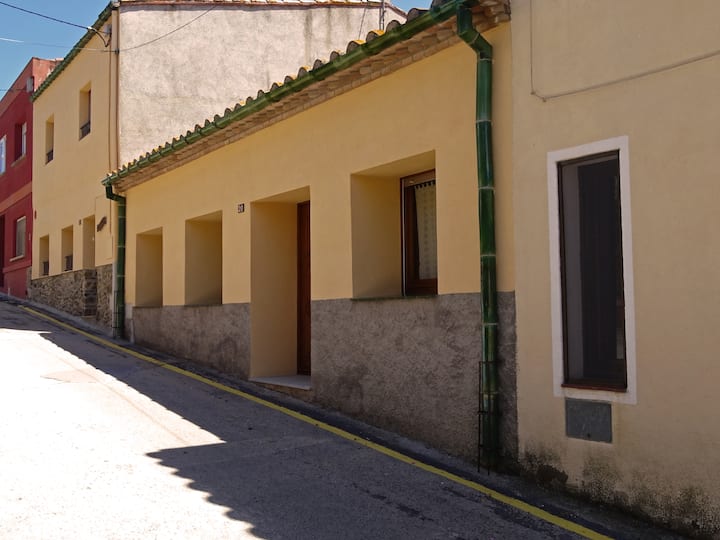 Belle Maison De Village, à 14 Km De Llançà - Cerbère