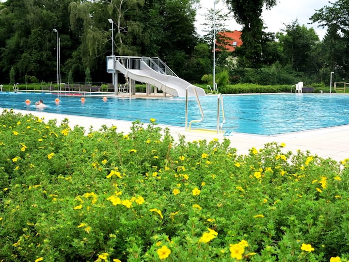 Taunus/ Big-sunny-bath-airport-fair-private Bath - Hofheim am Taunus