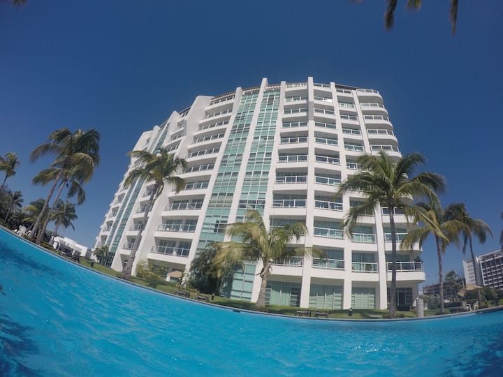 Condo With Opt. Access To Grand Mayan Resort (6) - Nuevo Vallarta