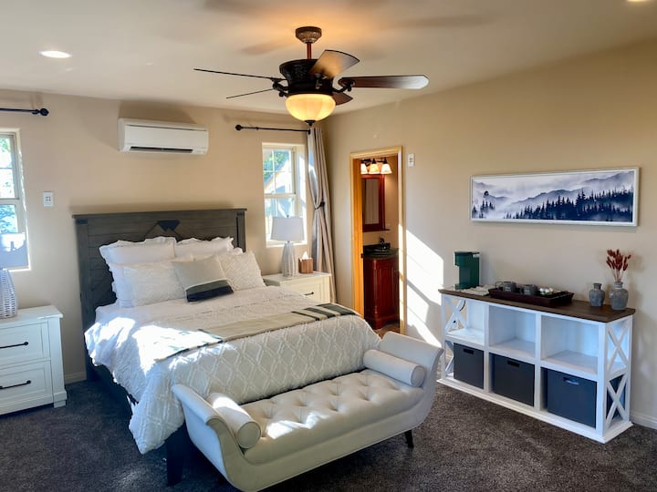 Manzanita Guest Suite At The Kodiak House - Lake Arrowhead, CA