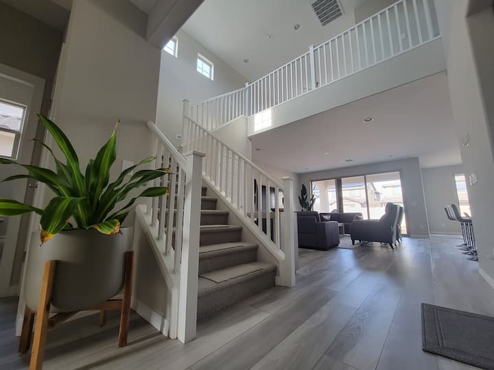 Whole House. Walkable To Stadium - Glendale