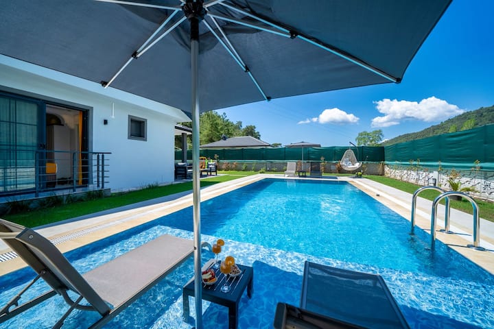 Vi̇lla Vadi̇ 2
Yeşil&mavi - Göcek